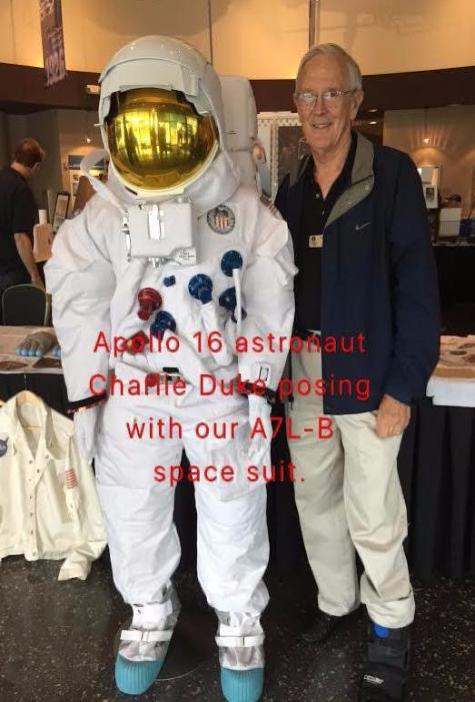 make apollo space suit
