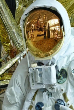 make apollo space suit